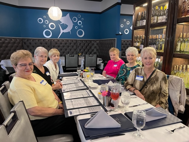 Juliet’s Lunch – April 2022 – Nottoway Village